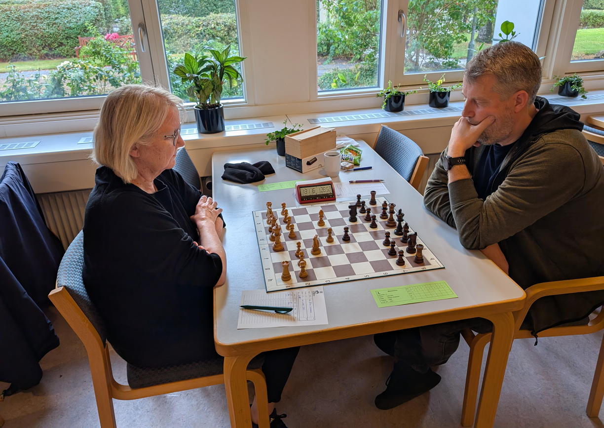 1. runde: Favoritsejre – Viby Skakklub